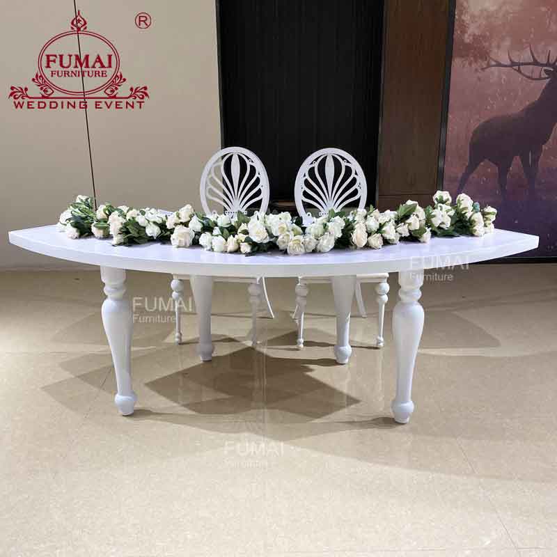 White serpentine tables iron legs MDF for wedding - Fumai