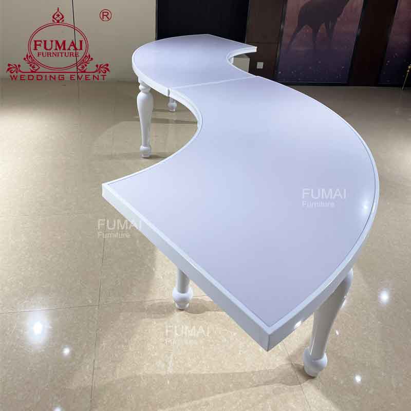White serpentine tables iron legs MDF for wedding - Fumai
