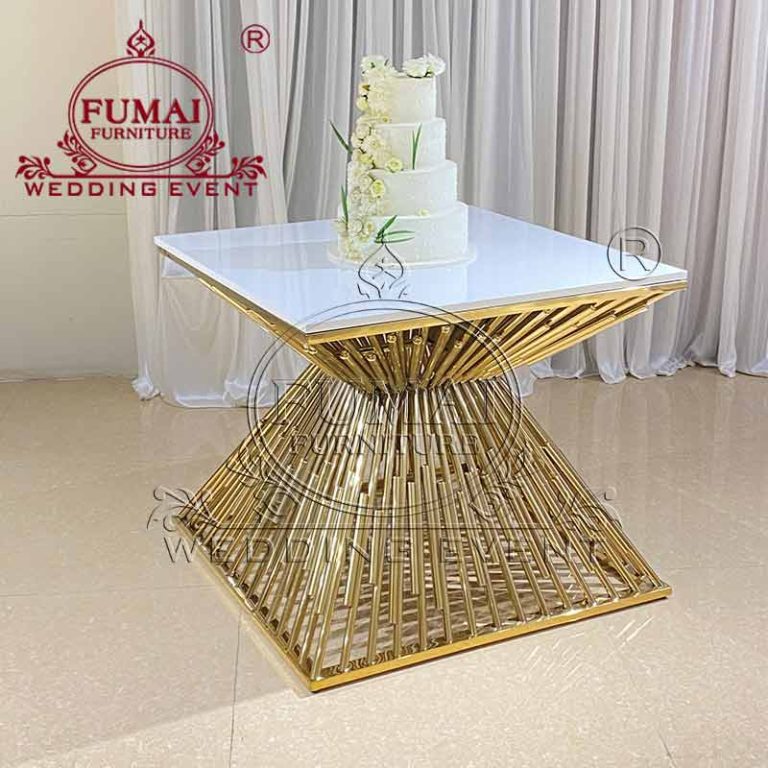 Wedding Cake Display Table Ideas with Square MDF - Fumai